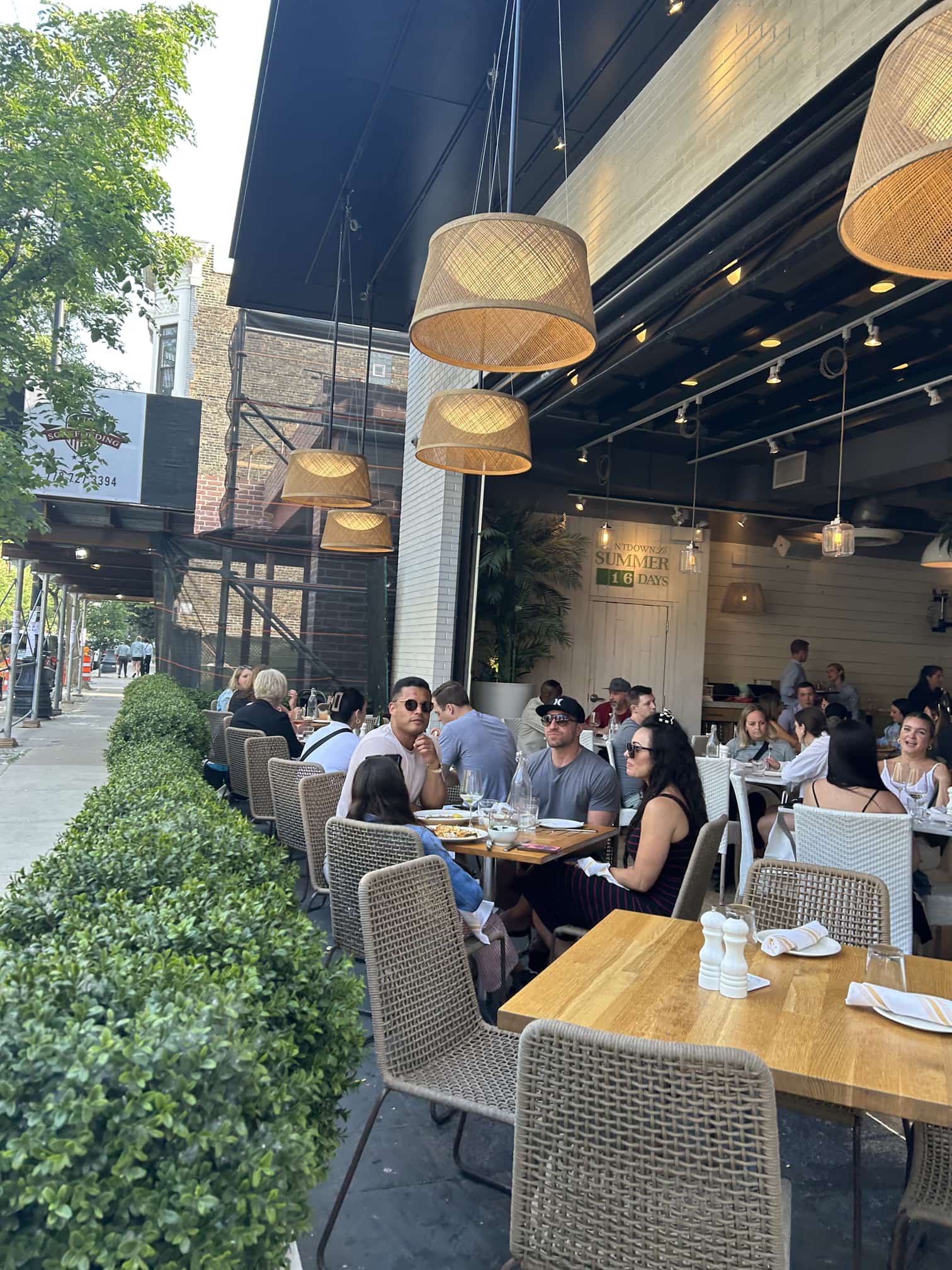 Summer House Santa Monica Review – Vibrant Guide